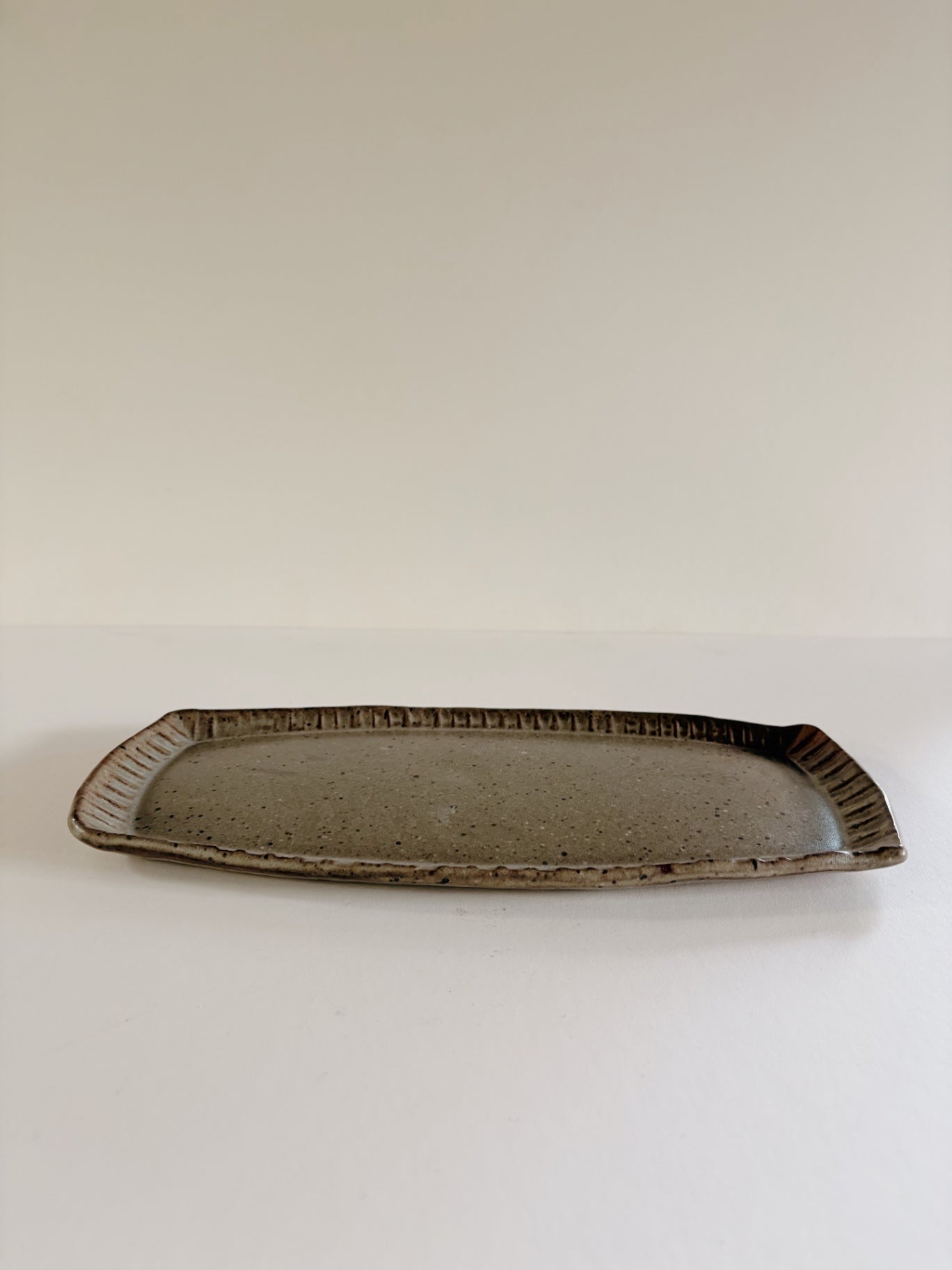 Elena Kaloyanova Tray, medium – Morningtide